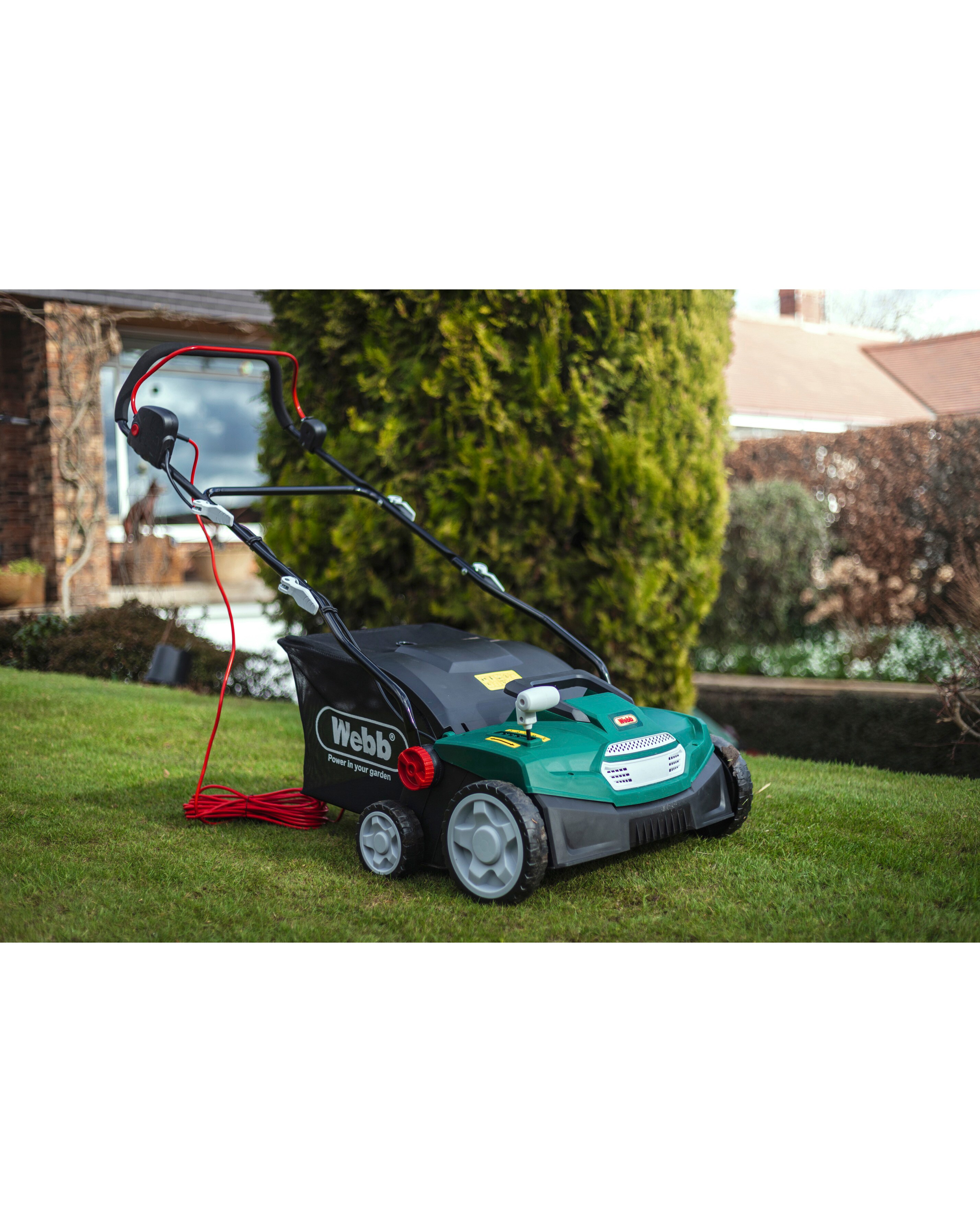 Webb 1500w 36cm Electric Scarifier Premier Man